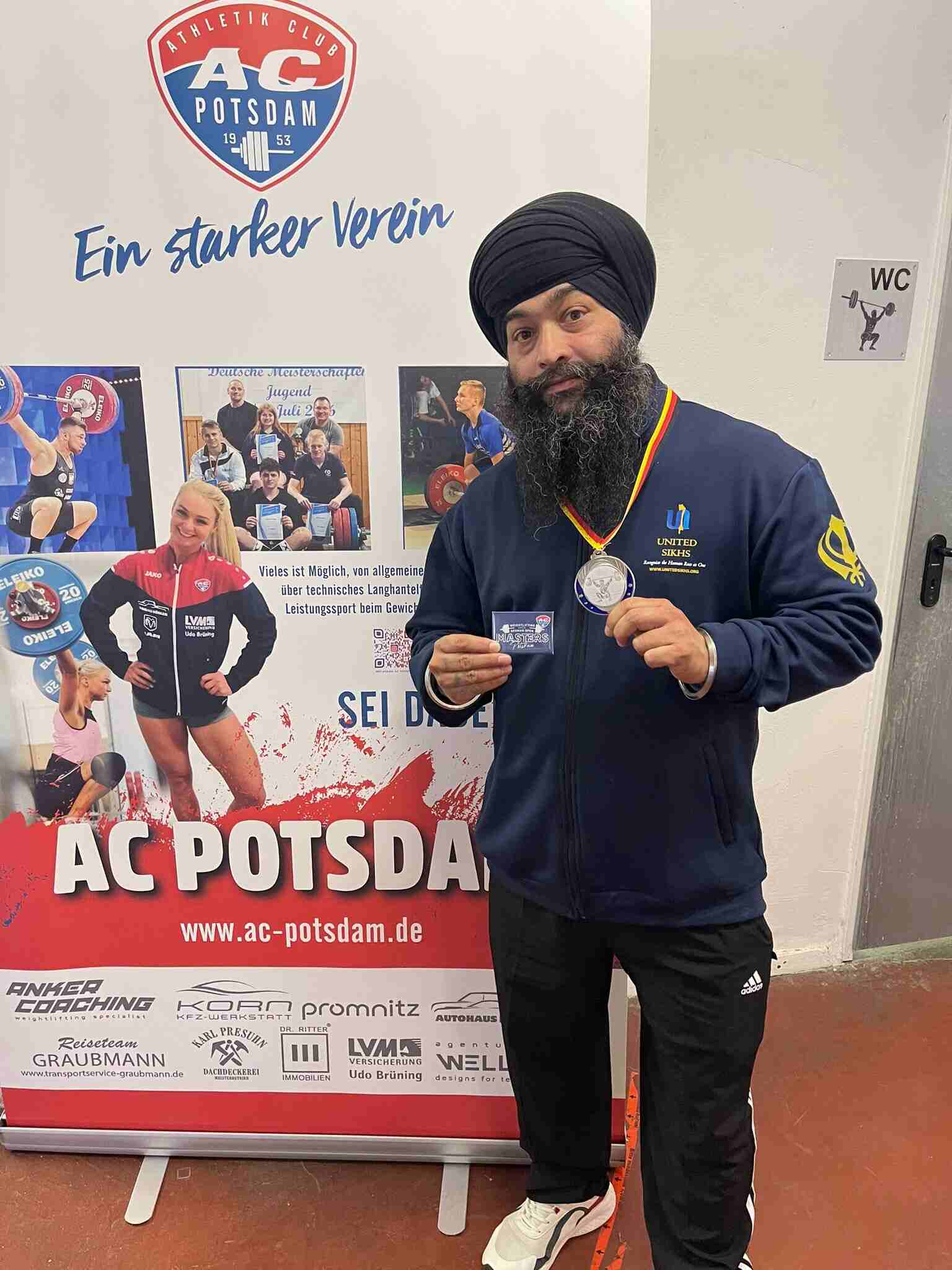 Harpreet Singh Clinches Silver Medal at German Weightlifting Masters ...